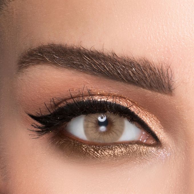 Envy Brown – Lens Hawk